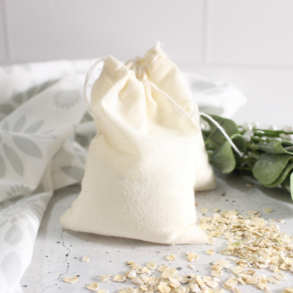 Milk Bath Recipe (Soothing DIY Recipe for Soft, Glowing Skin) - The ...